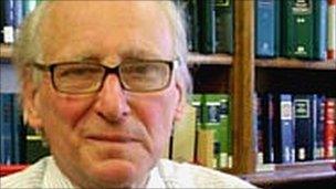 Lord Bingham, 76, dies of cancer - BBC News