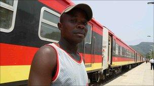 Angola's railways back on track - BBC News
