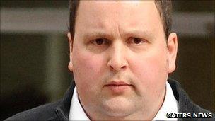 Father who caught paedophile calls sentence a 'joke' - BBC News