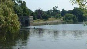 Historic Mote Park in Maidstone secures £1.8m boost - BBC News