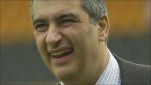 Barnet FC angry at Saracens talks over Copthall Stadium - BBC News