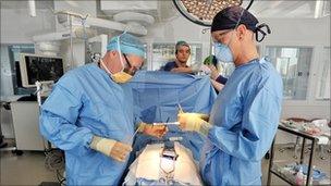 'Cutting edge' central London trauma centre opens - BBC News