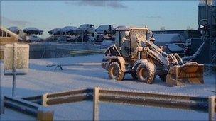 Day temperatures in Carlisle hit record low - BBC News