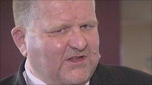 Legal threat over North Yorkshire Police plans - BBC News