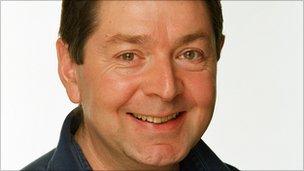 Archers marks 60th by killing off top character - BBC News