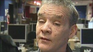 Moat victim Pc David Rathband criticises 'lack of help' - BBC News
