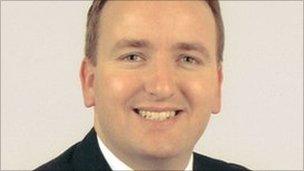 Tory MP Mark Pritchard 'regrets' swearing at Speaker - BBC News