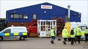 Prayers for men killed in Norfolk industrial accident - BBC News