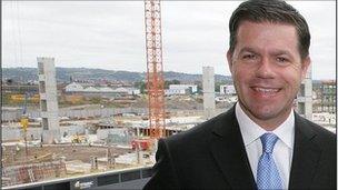 Declan Kelly to work with Bill Clinton and Tony Blair - BBC News