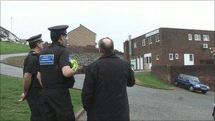 Teignmouth fatal stabbing case accused freed - BBC News