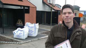 Rising trade in 'take-away' homes - BBC News