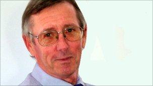 Petition against GST rise presented to Jersey States - BBC News