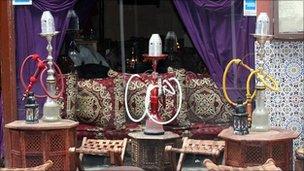 Illegal shisha dens 'attracting children' in Blackburn - BBC News