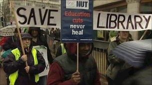 Lewisham cuts: Protest over council library closures - BBC News