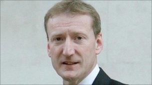 Tavish Scott makes webcast date - BBC News