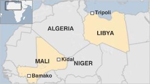 Tuaregs 'join Gaddafi's mercenaries' - BBC News
