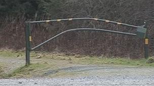 Bow Street man convicted of 'savage' girlfriend attack - BBC News