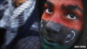 Libya removes itself from the net - BBC News