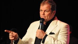 BBC Essex presenter performs stand-up for Comic Relief - BBC News