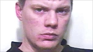 Hull kidnap: police offer reward to trace David Bone - BBC News