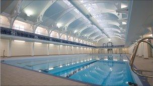 Victorian baths in south London get a modern makeover - BBC News