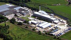 Kirkwood Homes buys final part of Inverurie paper mill site - BBC News
