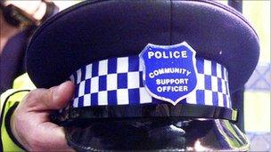 Kirklees PCSO funding agreed by council - BBC News