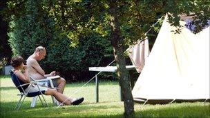 Camping permit system introduced at Sulby Claddagh - BBC News
