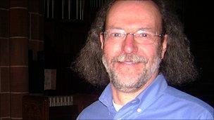 Faith groups 'vital service' for social action projects - BBC News