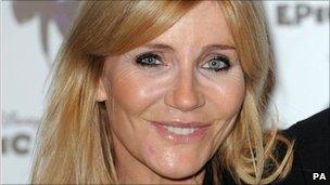 Michelle Collins joins Coronation Street - BBC News