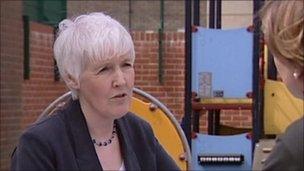 Child protection system shake-up urged - BBC News