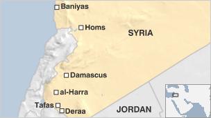Syria tanks 'shell' protest city of Homs - BBC News