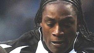 Newcastle player Nile Ranger 'regrets' handgun photo - BBC News