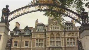 Cardiff Royal Infirmary to receive £16m revamp - BBC News