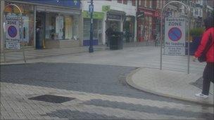Felixstowe town centre's new Triangle and shared-space - BBC News
