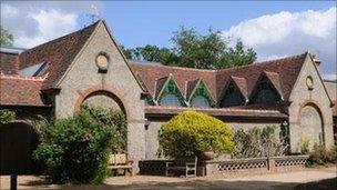 Watts Gallery reopens after restoration - BBC News