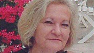 Sally Challen guilty of murdering husband Richard with hammer - BBC News