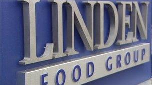 Linden Foods fined after employee seriously injured - BBC News