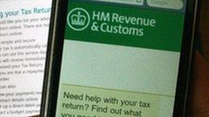 Tax refunds: Why checking your cheque is vital - BBC News