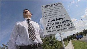 Sunderland man takes roundabout way of getting a job - BBC News