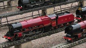 End of an era for model makers after loss of Myford - BBC News