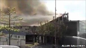 Fire-damaged swimming pool building to be demolished - BBC News
