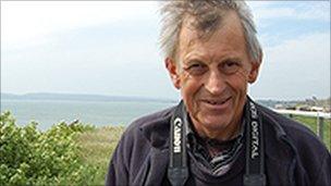 Dorset campaigner and author Rodney Legg dies - BBC News