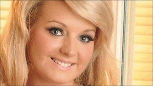 Teenager killed in M6 crash named as Hayley McMinn - BBC News