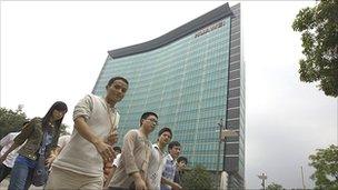 Innovation in China: Huawei - the secretive tech giant - BBC News