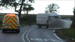 Two dead in two-vehicle Aberdeenshire A90 crash named - BBC News