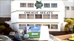 Trade unionists warn of job uncertainty at Omagh Meats - BBC News