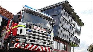 New £1.4m fire station unveiled in Redcar - BBC News