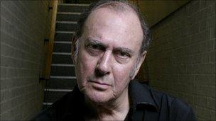 Harold Pinter has London theatre named after him - BBC News