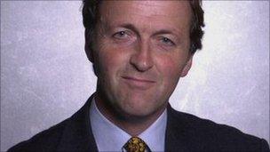 Cornish MP criticises out-of-hours GP service - BBC News